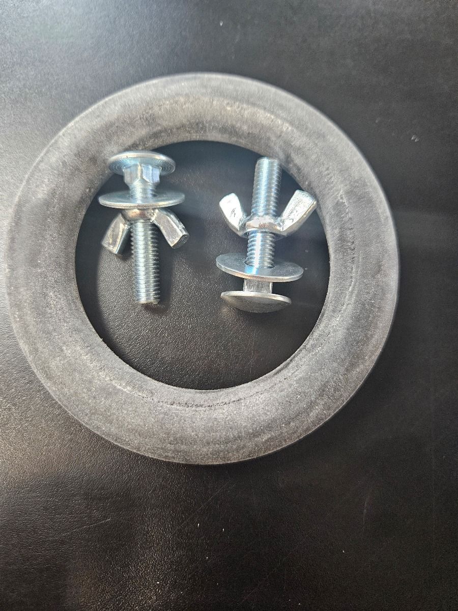 IDEAL STANDARD CLOSE COUPLING DONUT WASHER AND SCREWS - EEM13471H67