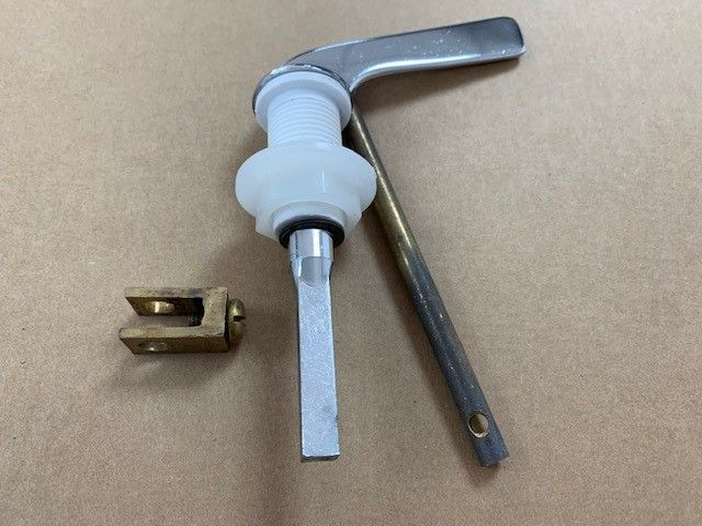 Toilet Cistern Side Lever in Chrome (NON RETURNABLE) SOLD AS SEEN